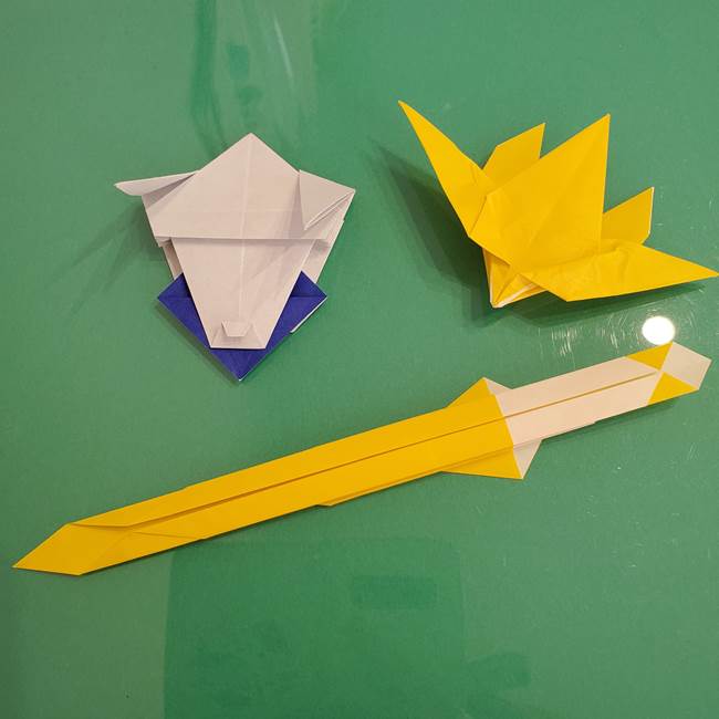 ポケモンの折り紙ザシアンは簡単な折り方？作り方動画を見て作ってみた！│子供と楽しむ折り紙・工作